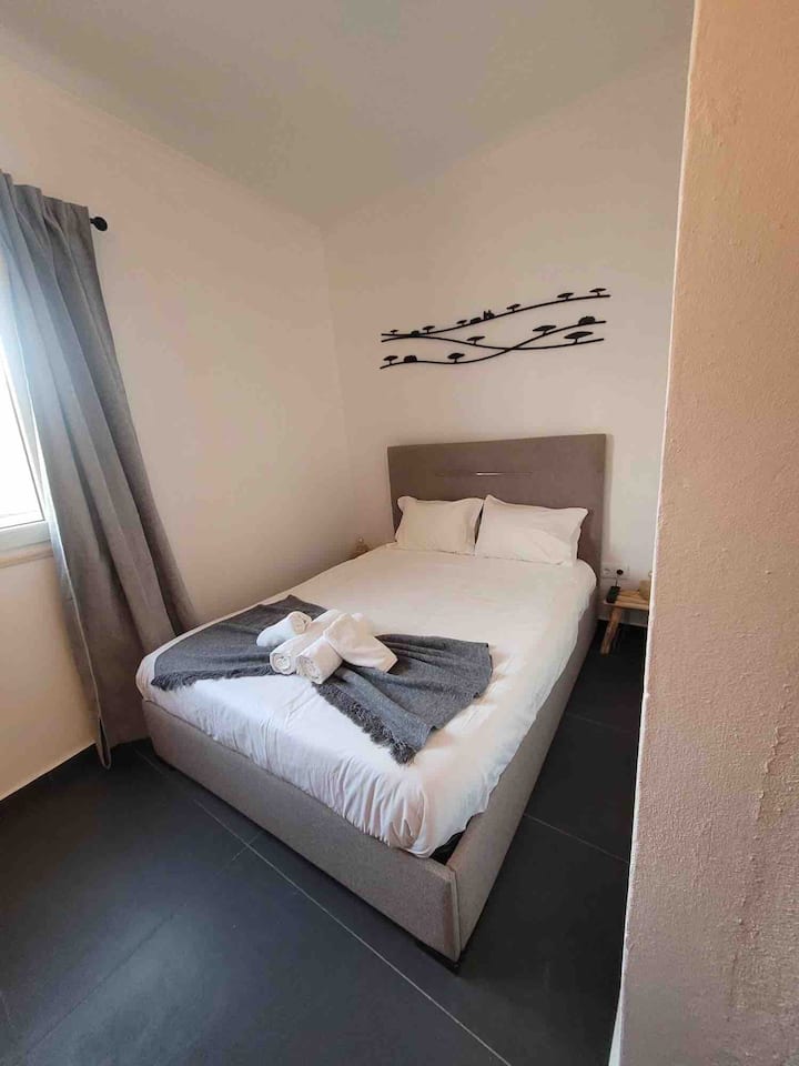 Quarto Familiar Casa De Banho Privativa - Porto Covo