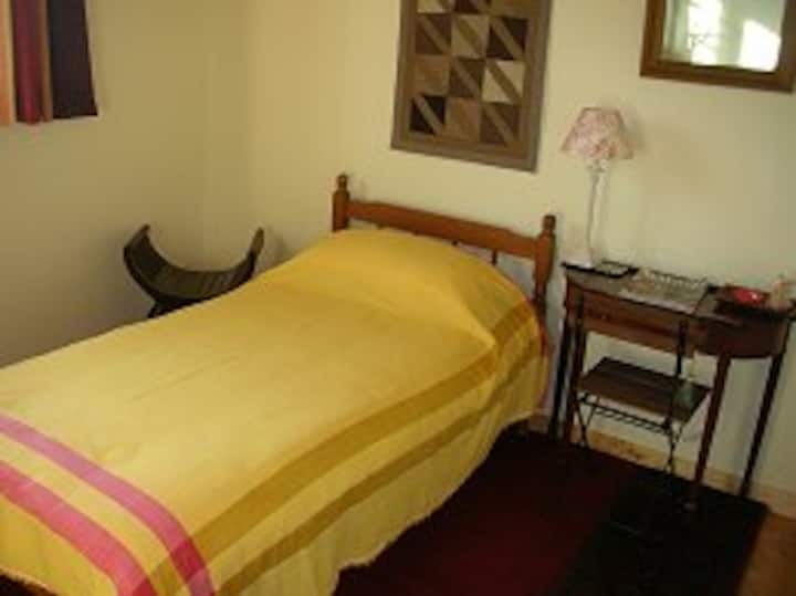 Les Tisserands - Single Bed Bedroom - Vierville-sur-Mer
