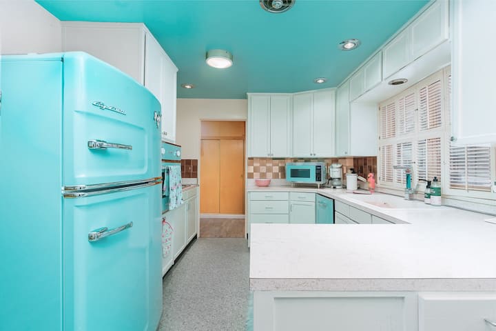 The Flamingo Way - Billings, MT