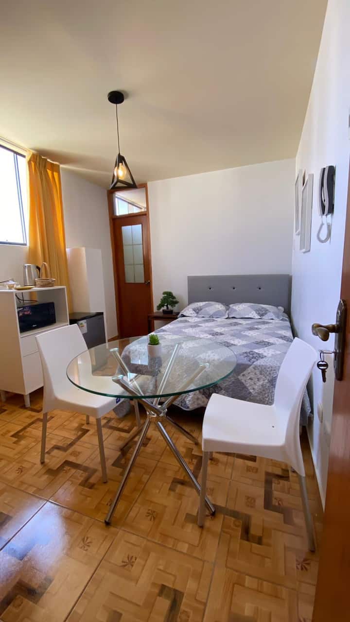 Habitación Privada  (902) El Pilar - Trujillo
