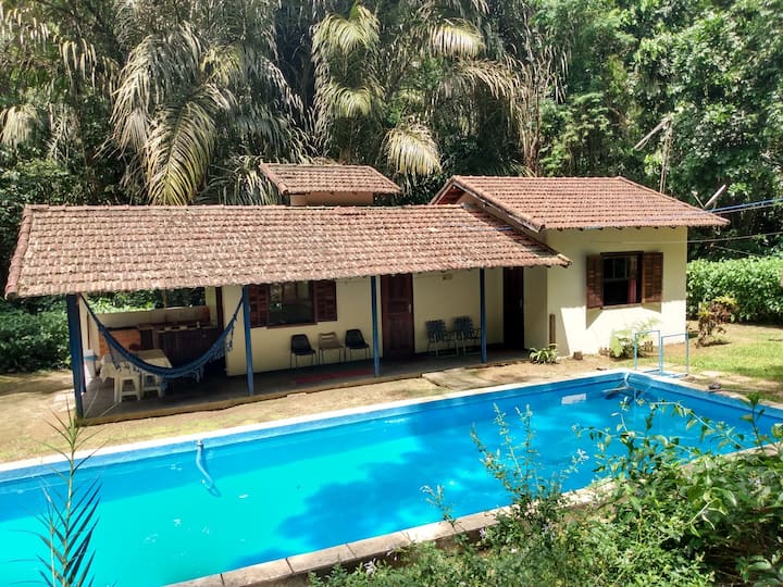Casa Com Piscina Em Penedo, No Centro - Itatiaia