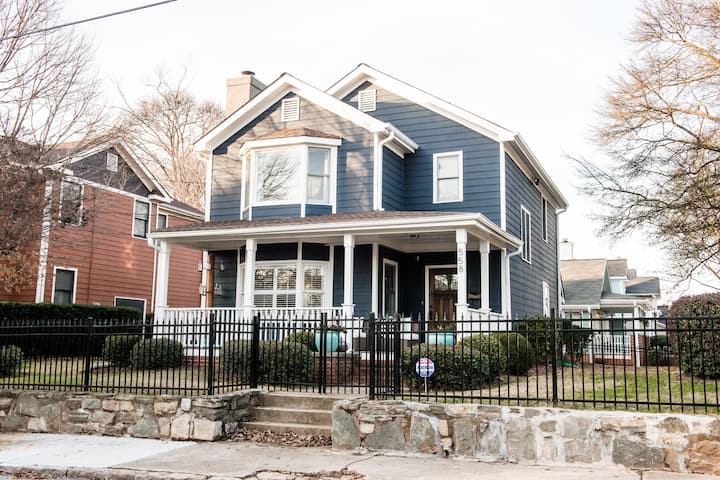 Cozy & Charm. Within 1 Mile Of The City. O4w Gem! - Atlanta, GA