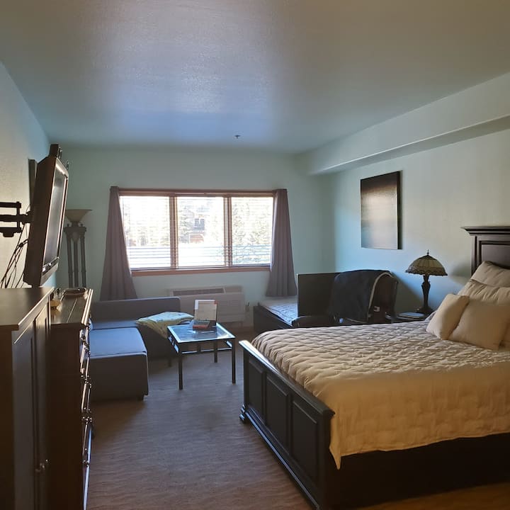 Closets Place To A-basin To Stay! Book Spring Now! - Keystone, CO