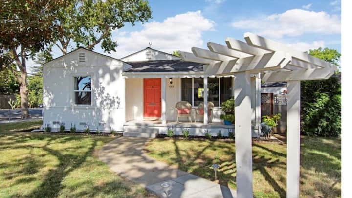 Charming Napa Home, Walk To Downtown! - Napa, CA