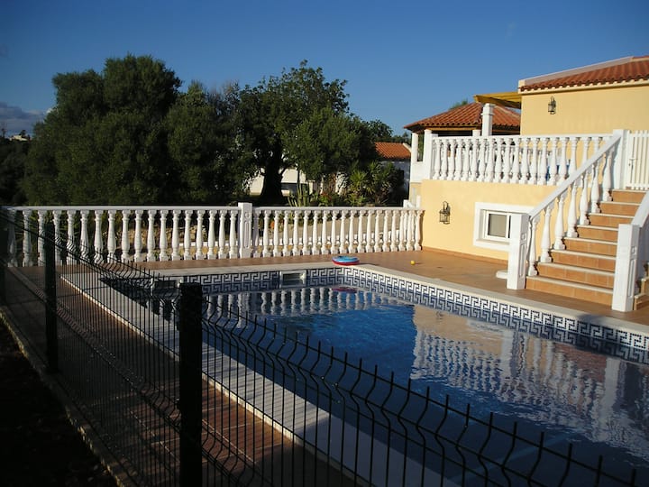 Villa A 3 Km De La Playa En Entorno Privilegiado - Silves