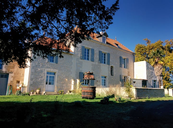 Gîte La Ferme Des Augustines  15 Personnes - Charente-Maritime