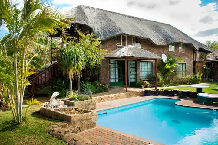 Do Drop In. Unit No 1 - Hoedspruit