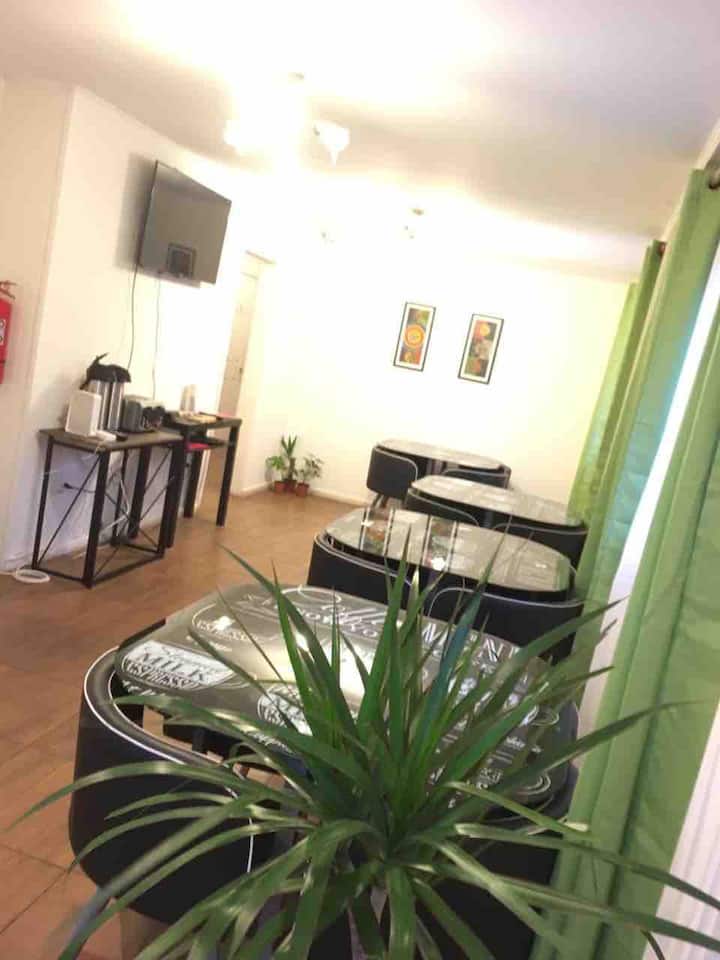 Hostal En Valdivia A Pasos Del Río Y El Centro .’. - Valdivia