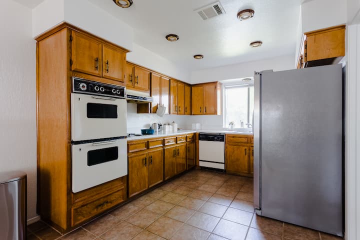 Private Br | Self Check-in | 7 Mins To Domain - Austin’s, Pflugerville