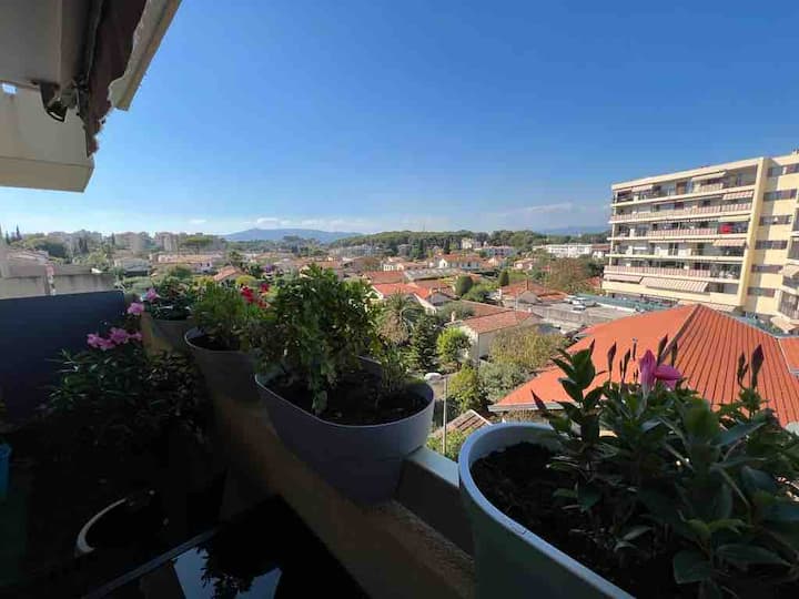 A Lovely And Sunny Studio In Le Cannet - Le Cannet