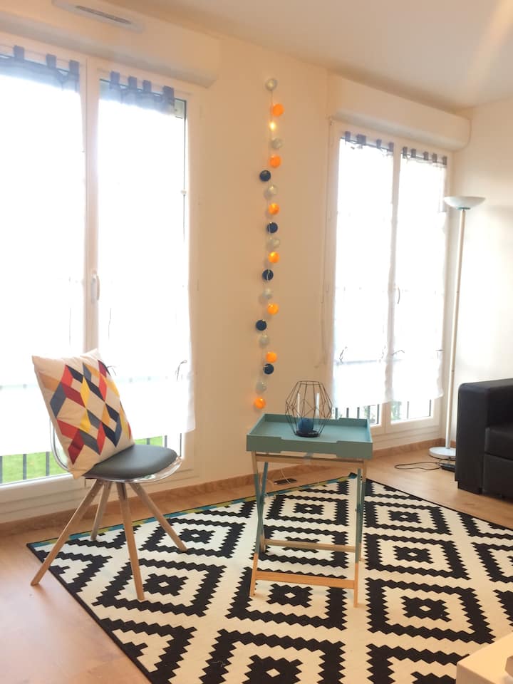 Appartement Au Pied De Val D'europe Et Disneyland - Serris