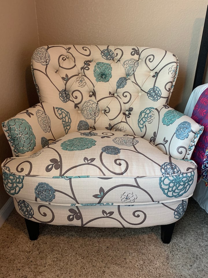 Ev-friendly 3 No Smoking - Lemoore, CA