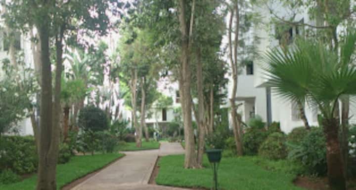Bel Appartement Rdc Spacieux Au Coeur D'un  Jardin - Rabat