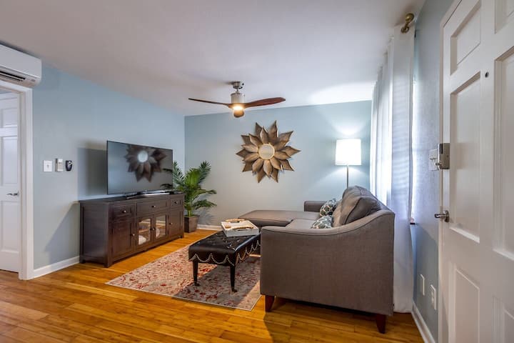 Cozy Updated Condo In Heart Of South Tampa - Tampa, FL