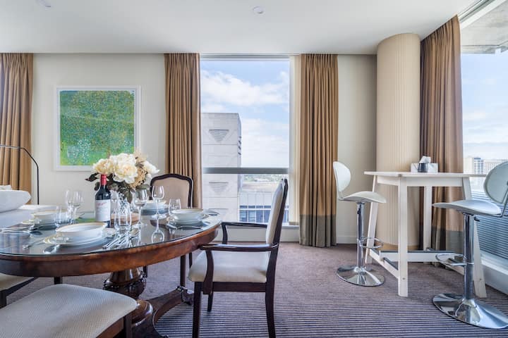 Ny Vibes *Rooftop Pool/gym *Parking 2 Car *98cm Tv - Melbourne