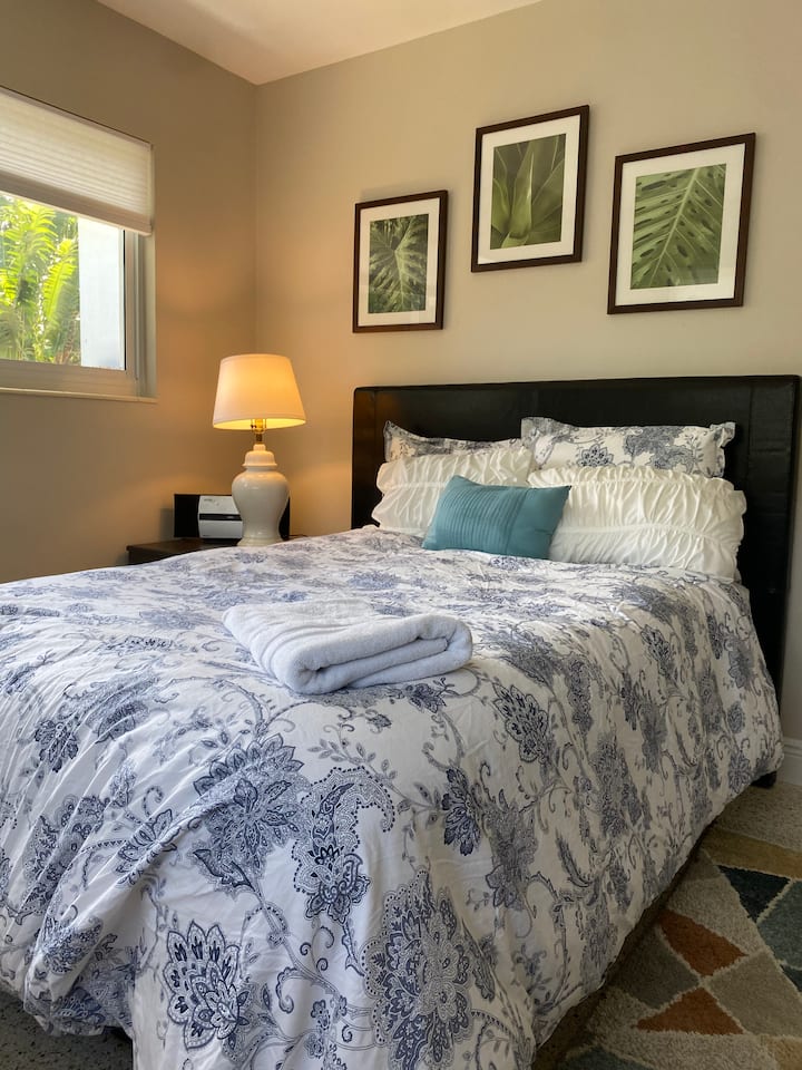 Trop Oasis- Quiet Central Location. Fenced Yard - Lake Worth, FL