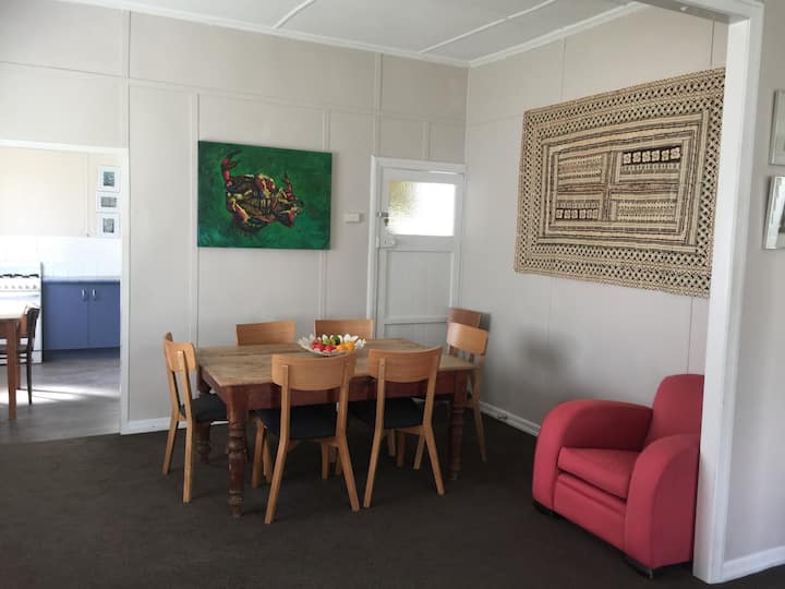 Very Affordable  Comfy Cottage With All The Extras - Brisbane