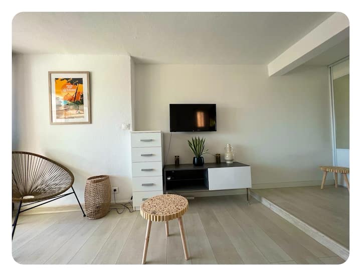 Nouveau ! Charmant Studio Proche Des Calanques - Cassis