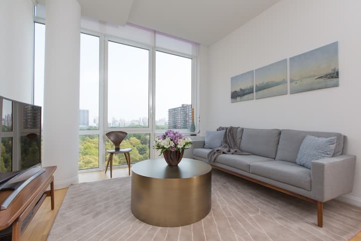 Luxury 1-bedroom King Suite With Central Park View - New York City