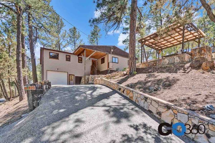 12 Guests, Jacuzzi ,Game Room, Deck, 🗻Views - Ruidoso, NM