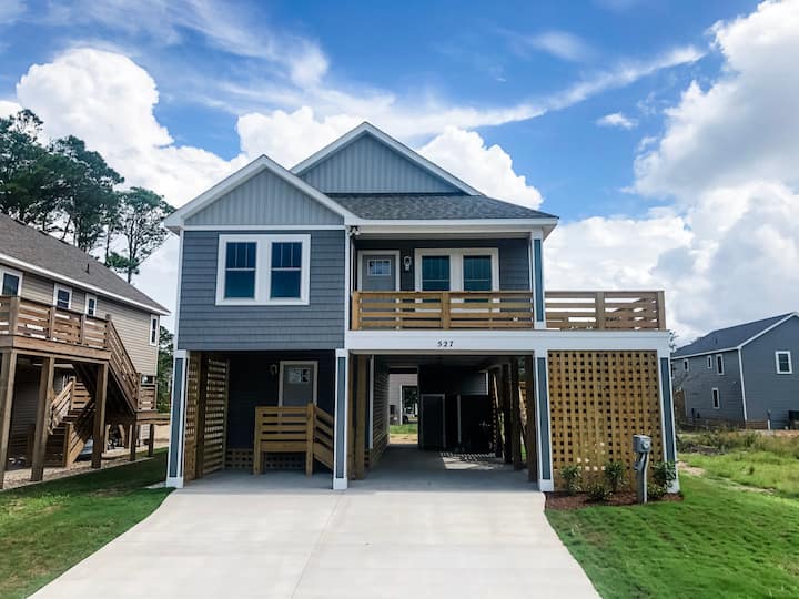 Salt Haven | 4 Bd 3 Ba, Hot Tub, Fire Pit, Games - Kill Devil Hills, NC