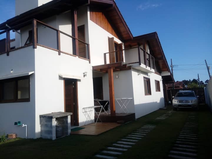 Casa De Praia 1 Suíte E 2 Quartos 6 Pess. Garopaba - Garopaba