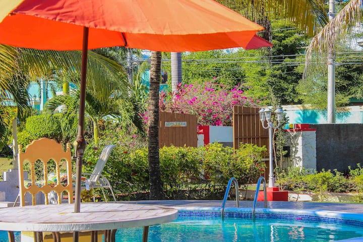 Sunsvilla On The Beach- Ocho Rios - Ocho Rios
