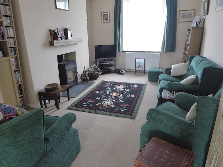 3 Bedrooms Large House, Cardiff - Principality Stadium