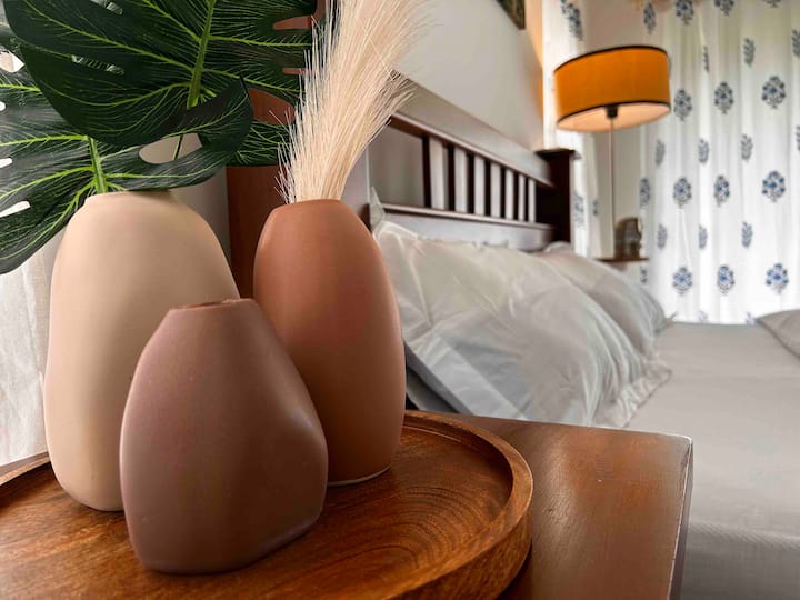 Reva X Pause Pins: Spacious 2bhk With Pool&balcony - Goa