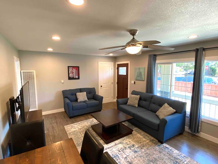 Fabulous  2bd/1ba Unit Close To Stanford - Fremont, CA