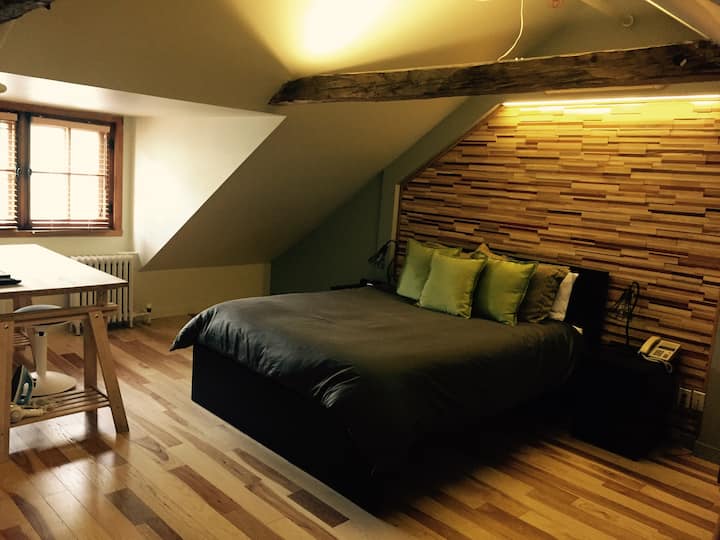 Auberge Louis Hebert Grande Allée - Quebec City