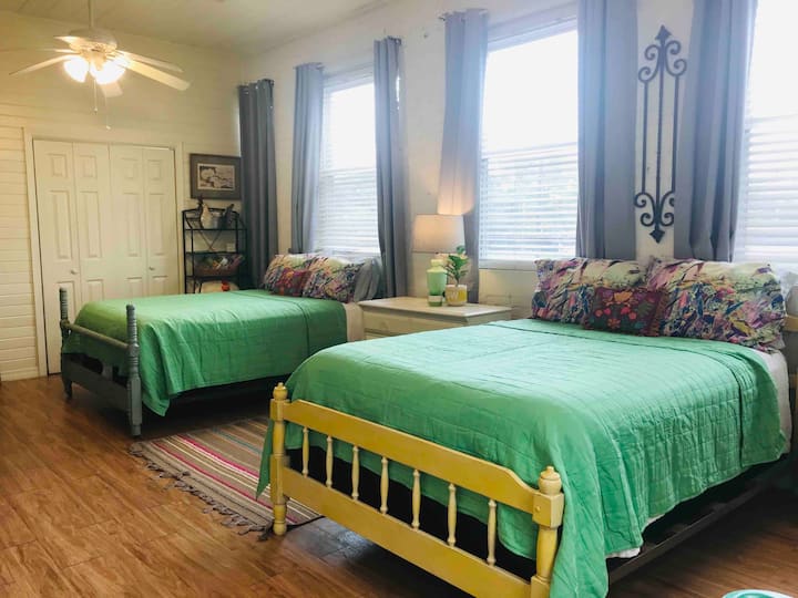 Le Roost: Family Friendly Private Apt Sleeps 6 - Hammond, LA