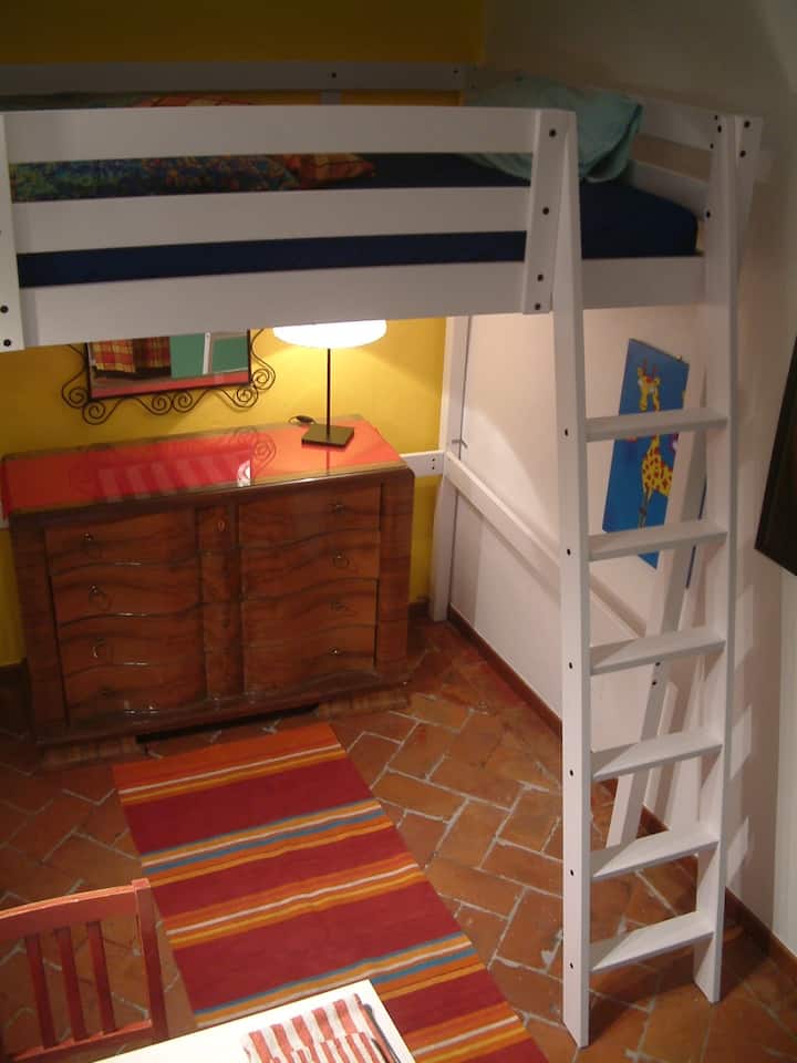 Nice Bedroom With Balcony S.croce - Florence