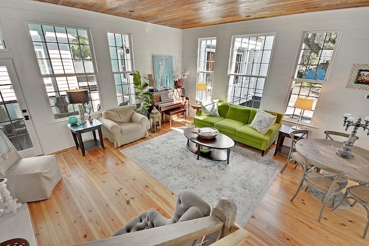 The Outrigger - 4 Blocks To Shem Creek..! - Sullivan's Island, SC