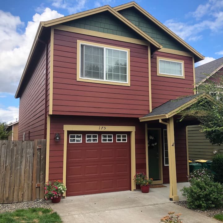 Troutdale/portland Or Home. - Troutdale, OR