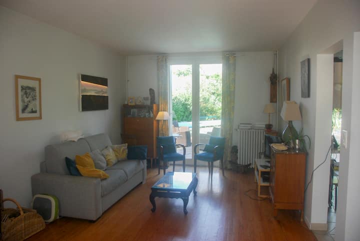 Maison Avec Jardin Et Piscine - La Rochelle