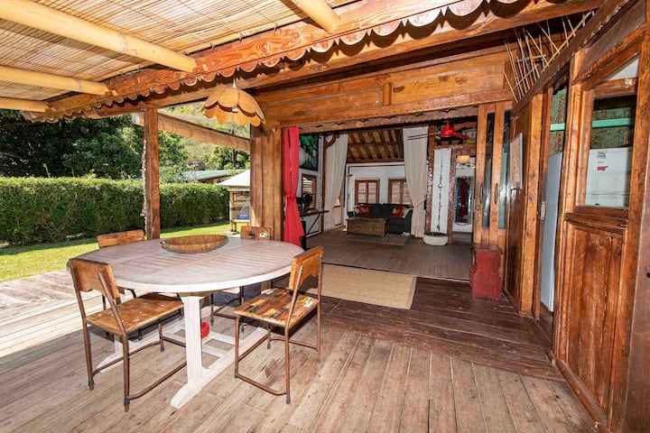 Fare Teak - French Polynesia