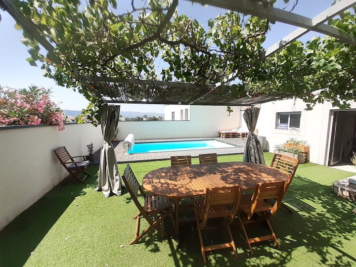 Maison De Ville, Chaleureuse, Piscine Et Terrasse Avec Vue - Valence, France