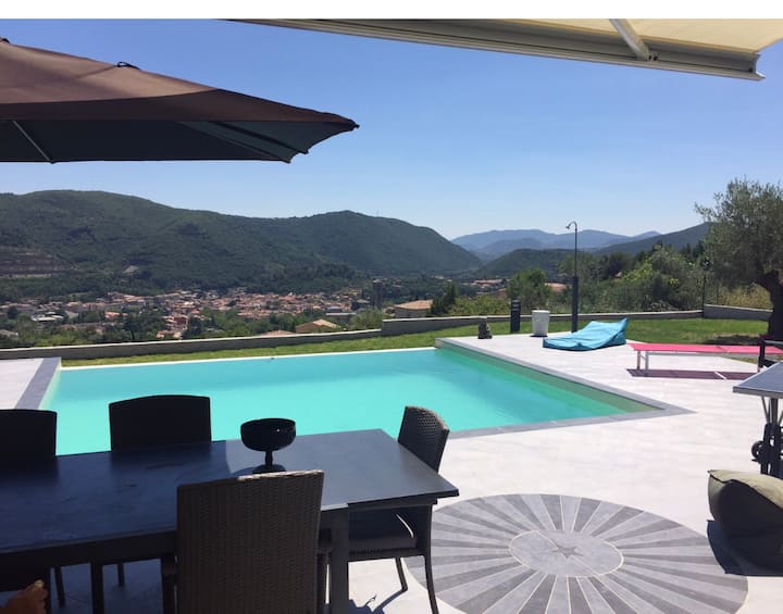 Villa 4 Chambres, Face à La Nature. - Lodève