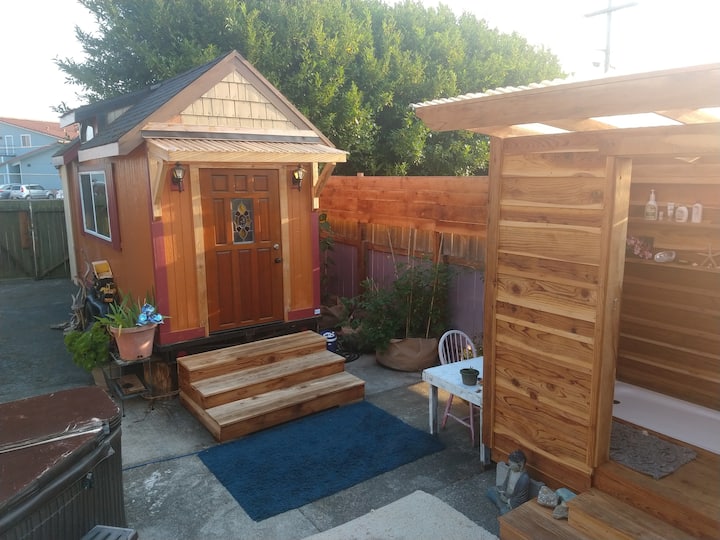 Luna Vista Micro-home - Eureka, CA