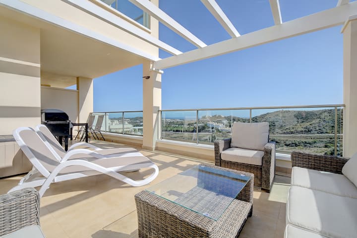 Luxury Corner Apartment With Views 4.2.6 - Mijas