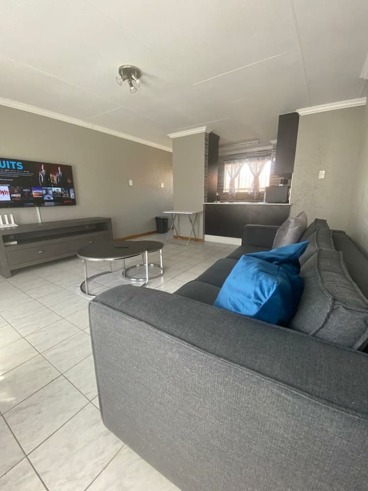 Two Bedroom Furnished Apartment - No Loadshedding - Centurion