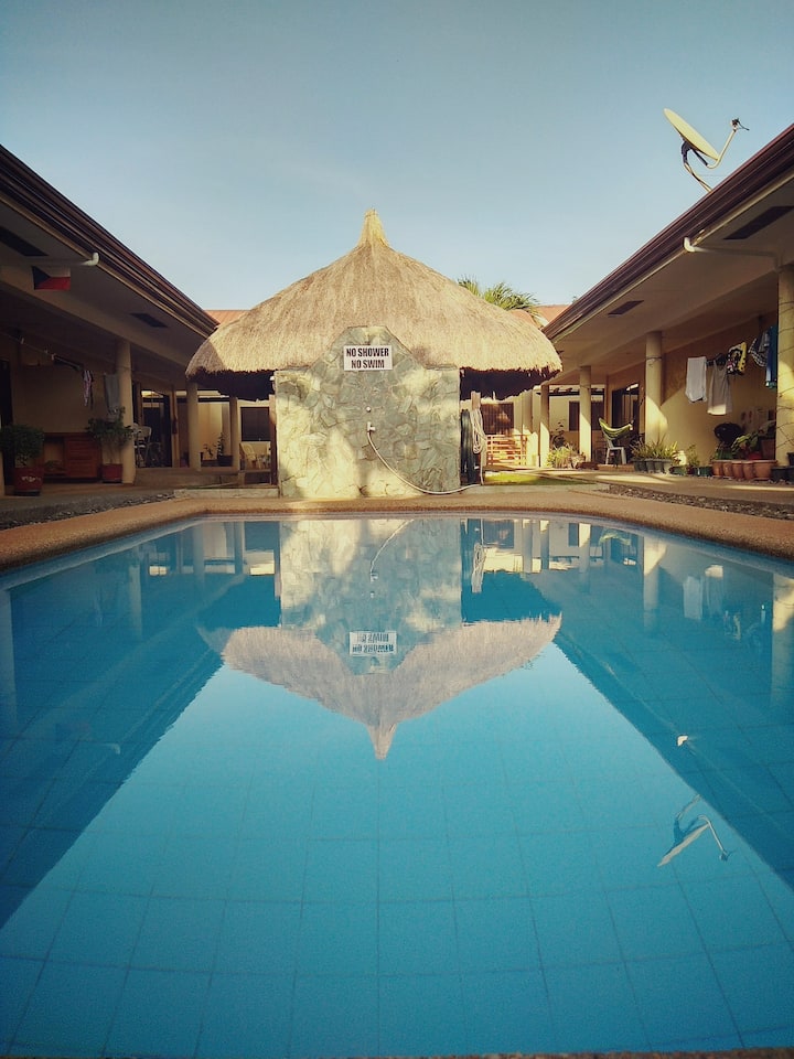 Alona Area 2 Br Aprtment, Pool 5min Walk To Centre - Panglao