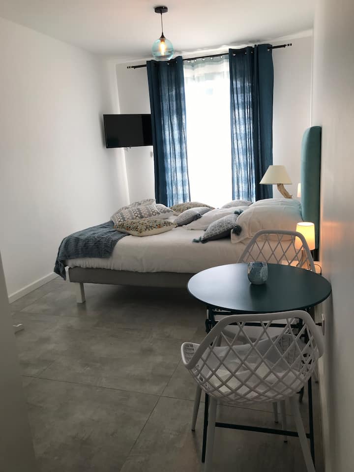 Chambre Climatisée 1km De La Plage De L’almanarre - Porquerolles