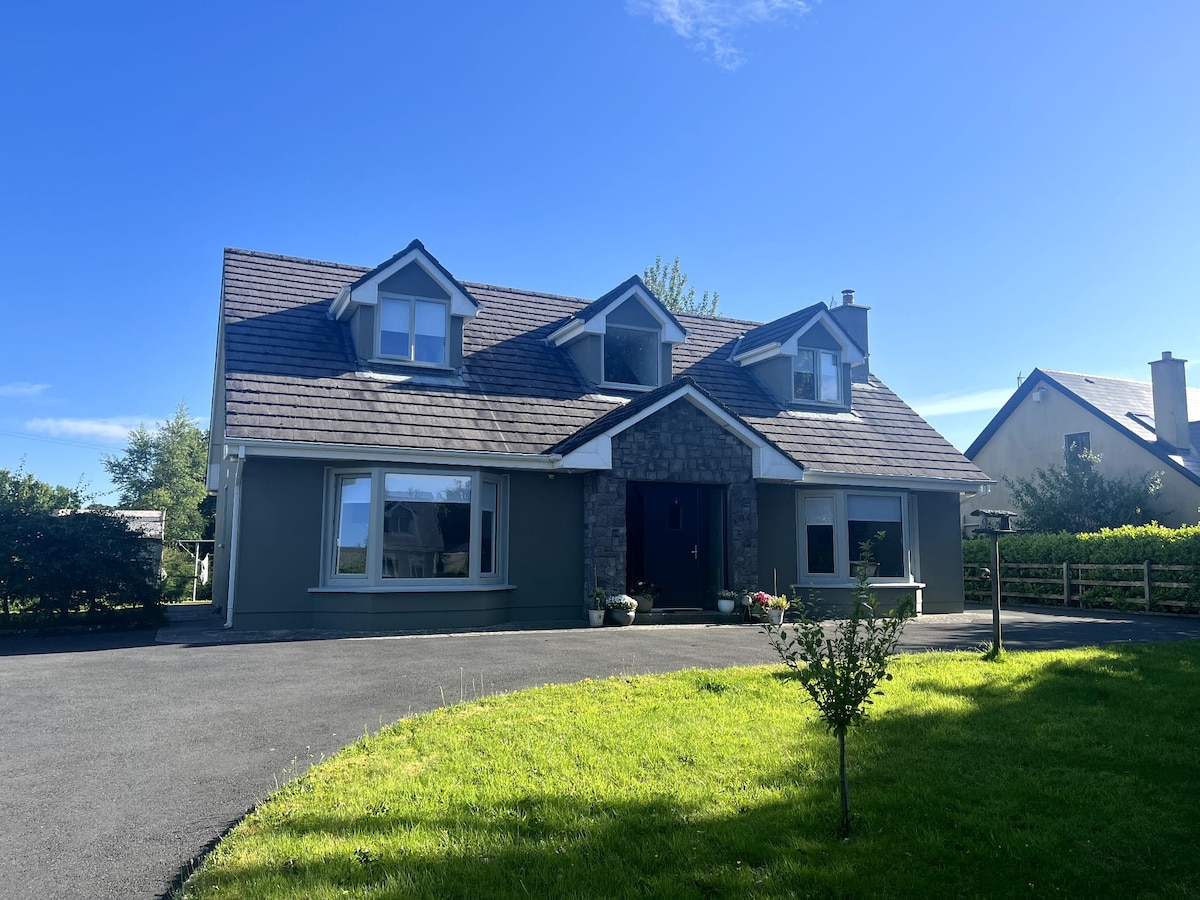 Country home in West of Ireland - Houses for Rent in Galway, Connacht ...