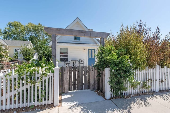 Little Cottage - Arroyo Grande, CA