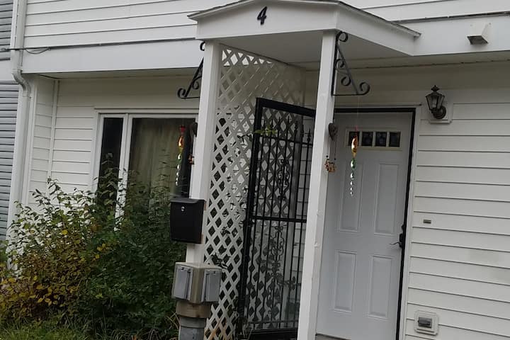 Heart Of Gold Airbnb - Alaska