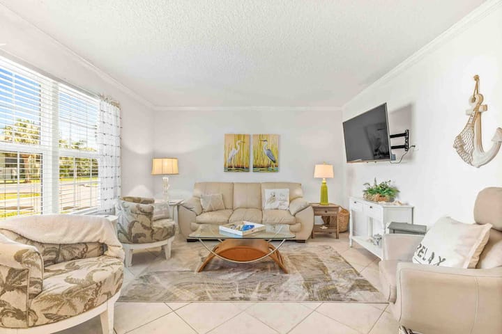 St Augustine Beach, No Stairs, Clean, 2 Br 2 Bath - St. Augustine, FL