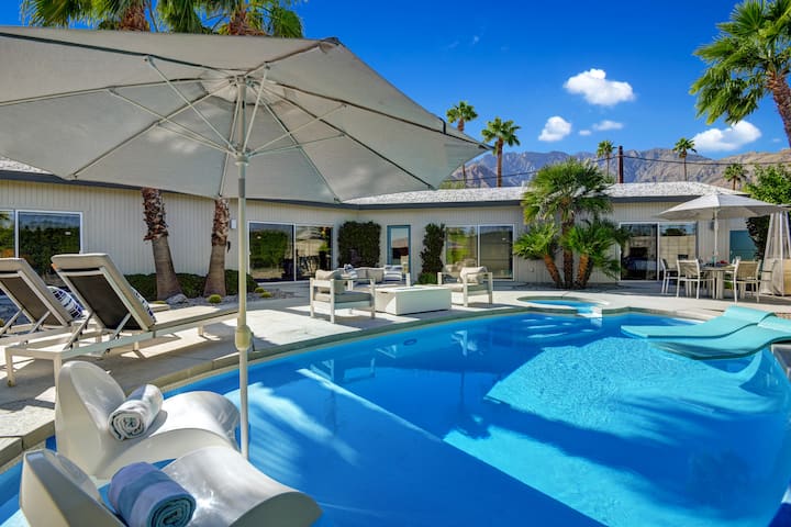 The Junipero - Stunning Mid Century Masterpiece - Palm Springs, CA
