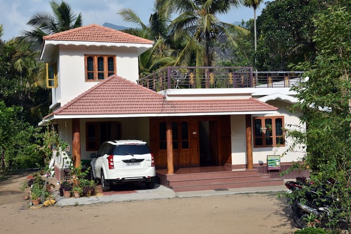 Mary's Villa - Home Stay At Marayoor - Marayoor